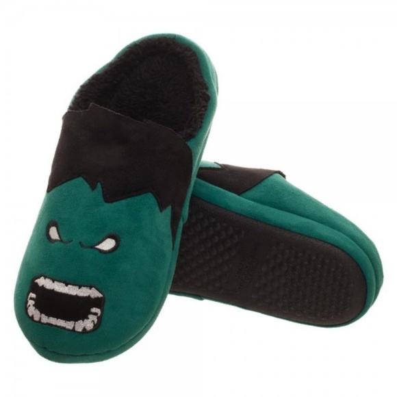 Bioworld | Shoes | The Incredible Hulk Slippers Shoes Marvel Comics ...